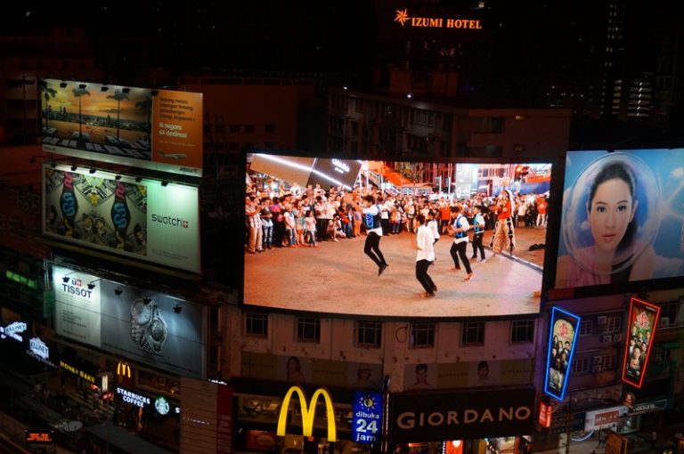 20141218024803_235844268led_smd_billboard_electronic_board - Ledvision