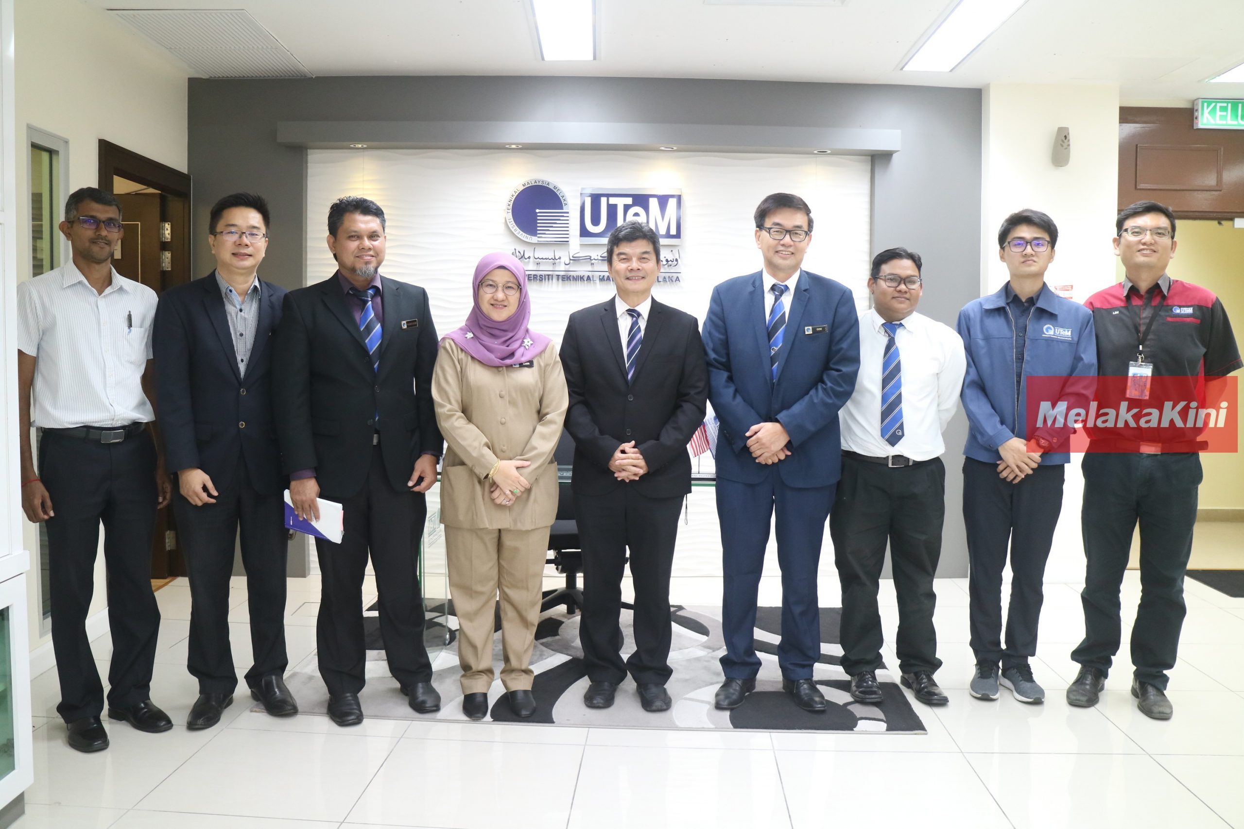 Scholarships For UTeM Student - Ledvision